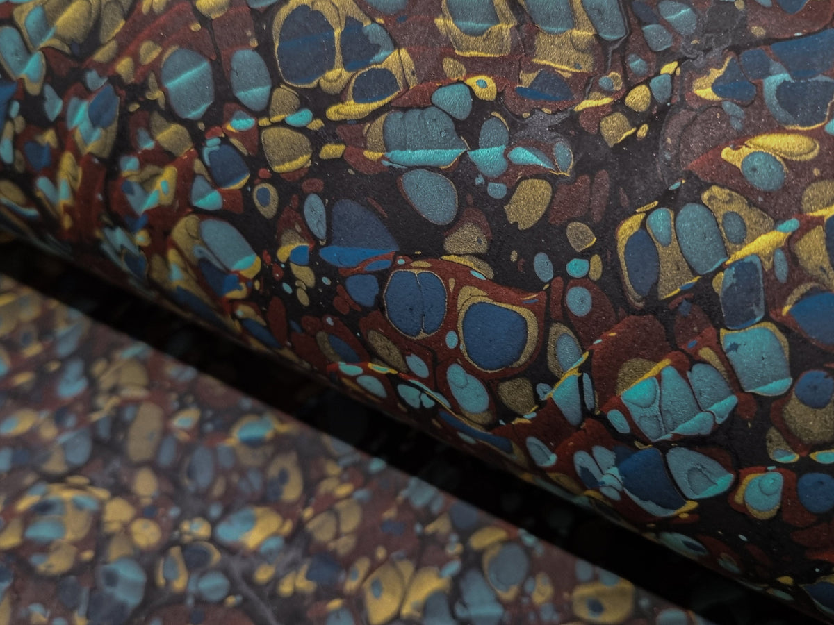 Marbled Paper: Moiré Blue, Red & Gold by Papiers Prina – iBookBindingStore