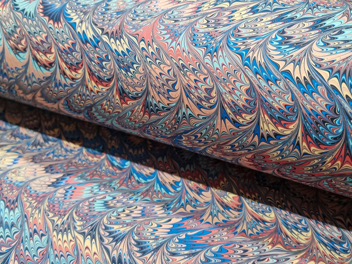 Marbled Paper: Reverse Waved Nonpareil by Papiers Prina – iBookBindingStore